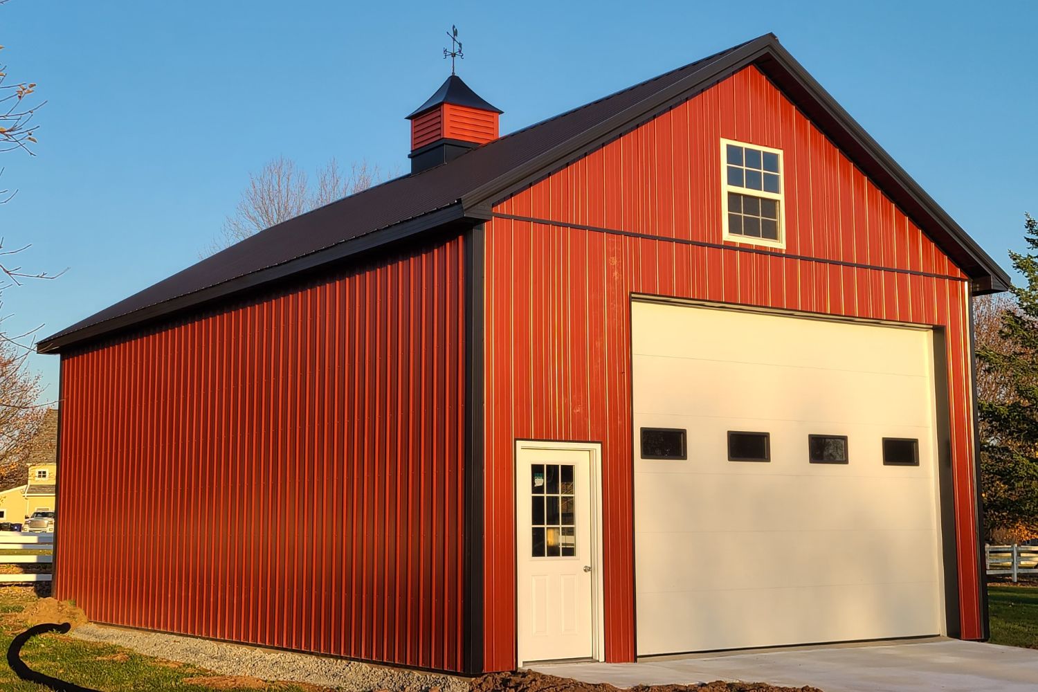 Pole Barn Garage With L Shape Home