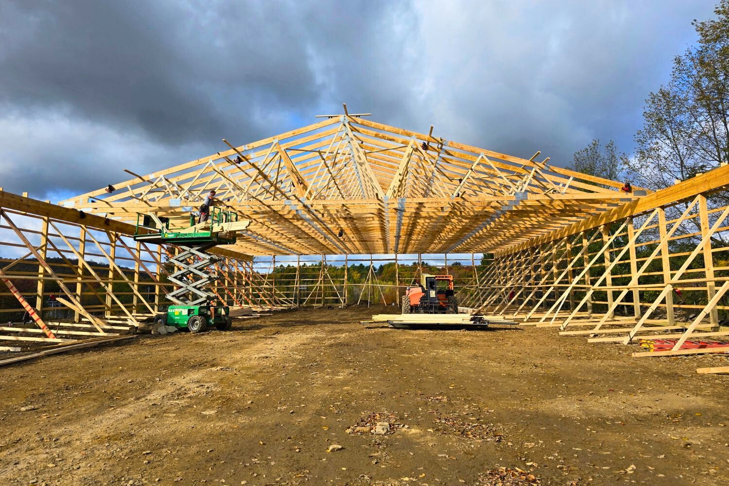 What Makes a Good Pole Barn Builder: The 10 Qualities of an EXTREMELY Good Pole Barn Builder